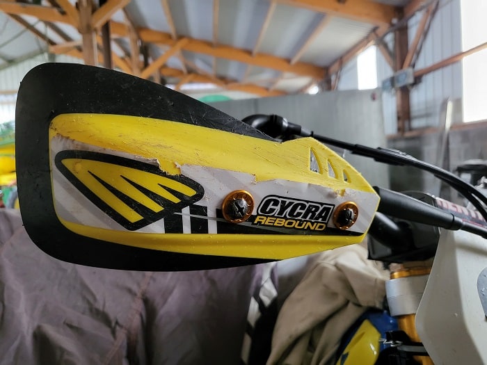 Essai : les protège-mains repliables Cycra Rebound - MX2K